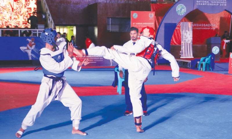 Hassan Ali and Saood Mir win gold medals - Newspaper - DAWN.COM