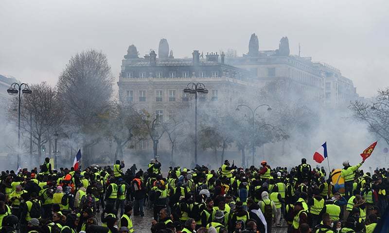 French 'troublemakers' clash with police during Paris protest; 63 ...