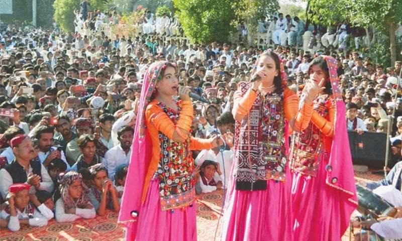 Revellers pour onto streets to celebrate Sindh Culture Day - Pakistan ...