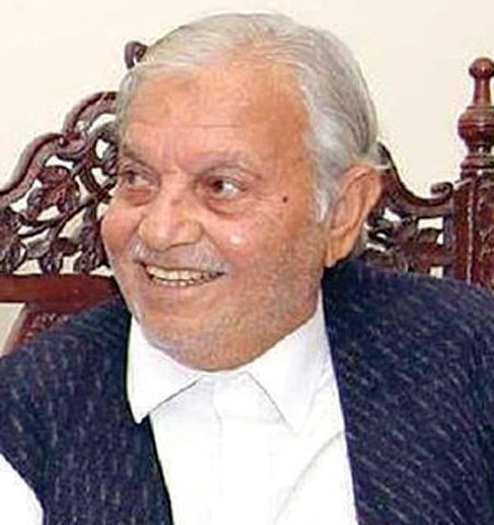 Pashto writer laid to rest - Newspaper - DAWN.COM