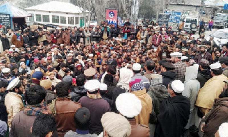 Landslide kills eight Dasu dam workers on KKH - Pakistan - DAWN.COM