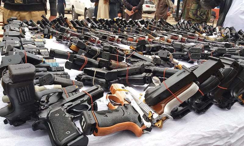 Arms smuggling bid foiled in Kohat - Newspaper - DAWN.COM