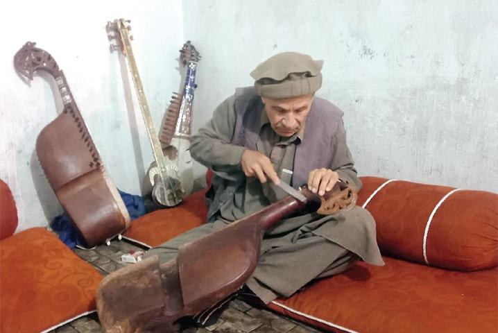 Veteran artisan shows concerns over dying art of rabab making ...