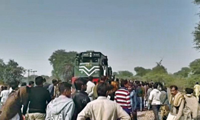 Protesters block railway track against Victoria Bridge pedestrian track ...