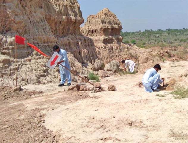 Chakwal hosts first ever jeep rally today - Newspaper - DAWN.COM