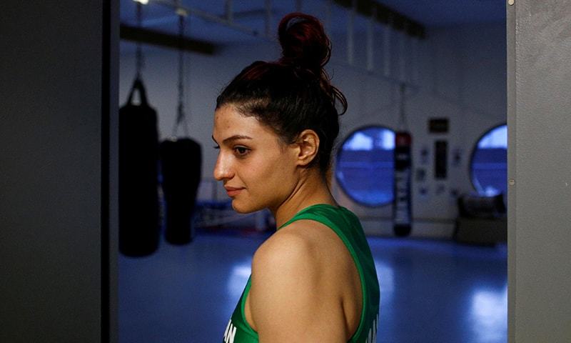 Boxing-Iranian female fighter cancels return home after arrest warrant ...