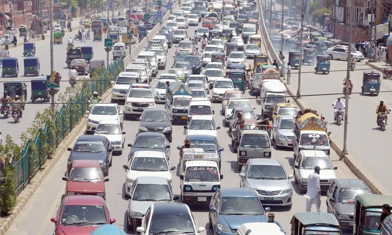 Police told to solve Liaquatabad’s traffic problems in one week ...