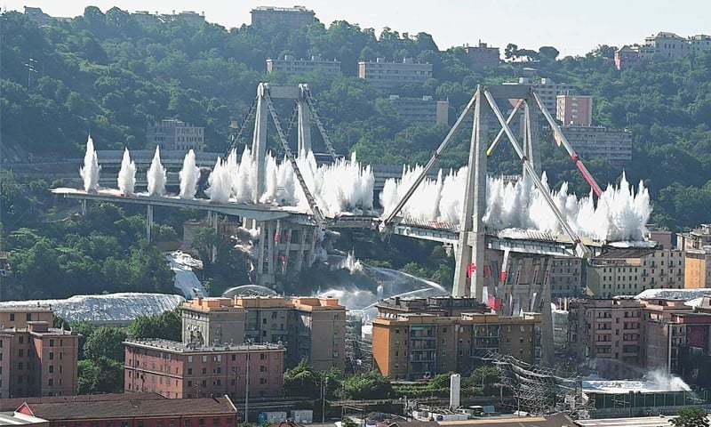 Remaining parts of collapsed Italian bridge demolished - Newspaper ...