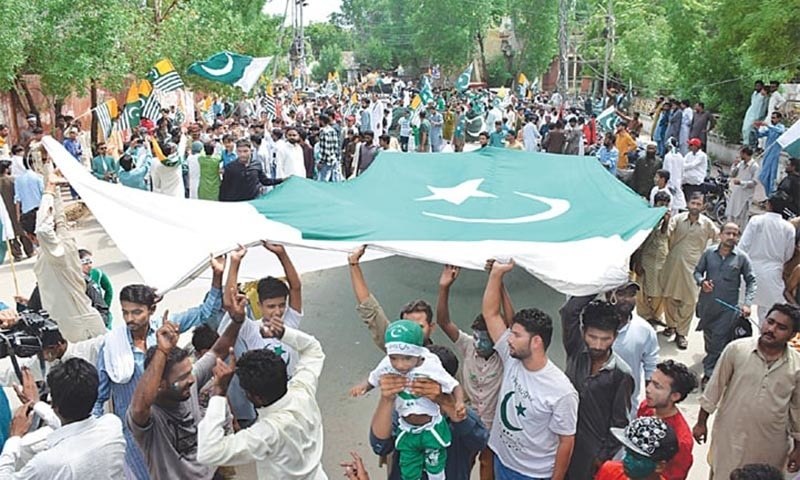 Sindh celebrates Independence Day with unusual zeal - Pakistan - DAWN.COM