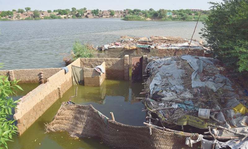 Over 250 villages, farmlands inundated as water level in Indus rises to ...