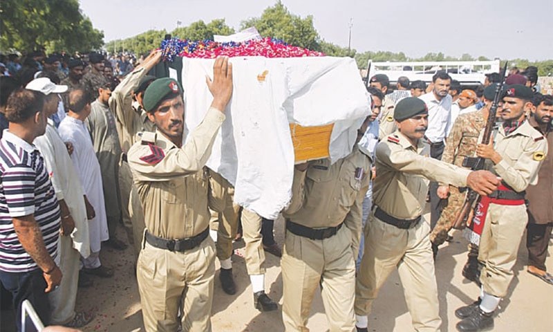 Martyred major laid to rest - Pakistan - DAWN.COM