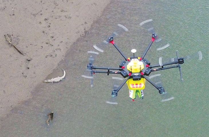 Croc-spotting drone patrol takes off Down Under - Newspaper - DAWN.COM