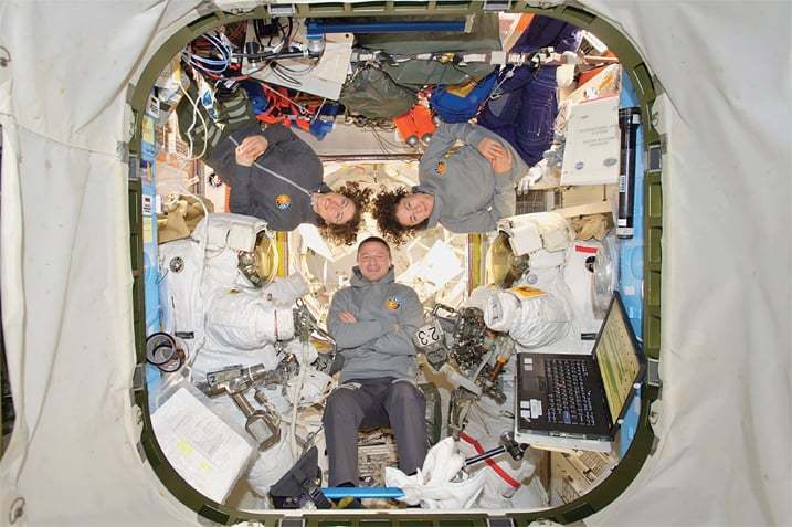 US makes history with first all-female spacewalk team - World - DAWN.COM