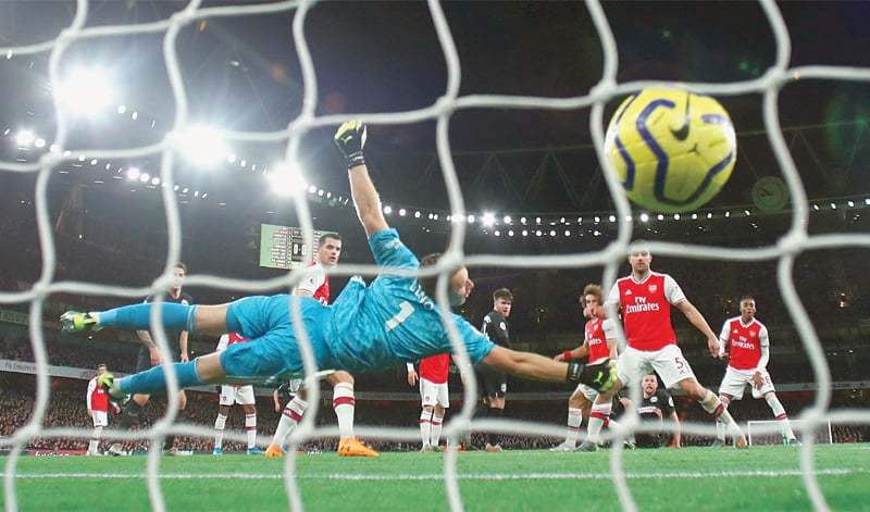 Arsenal endure worst run since 1977; Newcastle win - Newspaper - DAWN.COM