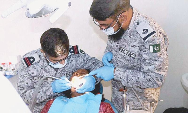 2,700 treated at Navy’s medical camp at Port Lagos - Newspaper - DAWN.COM