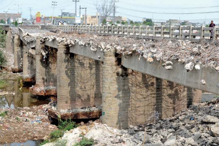 Burma Bridge to be completed next year - Newspaper - DAWN.COM