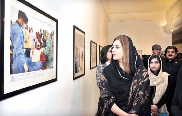 Exhibition traces ICRC’s journey in Pakistan - Newspaper - DAWN.COM