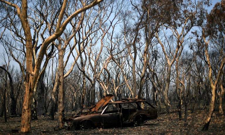 Australian 'megablaze' brought under control - World - DAWN.COM