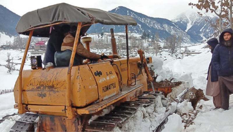 Kalam-Utror road cleared for traffic - Newspaper - DAWN.COM