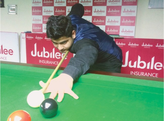 Naseem misses century break as top eight players make winning starts ...