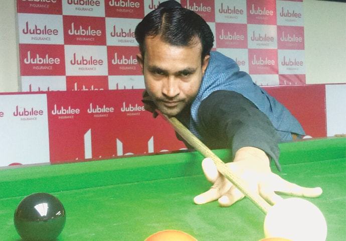 Hamza in action again, Ijaz scores century break - Newspaper - DAWN.COM