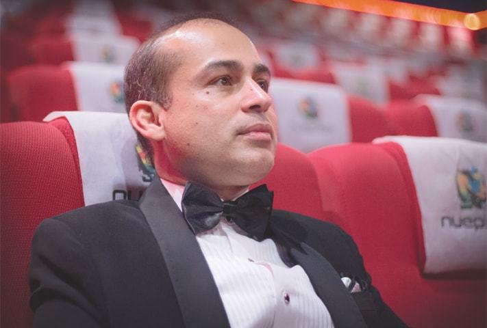SPOTLIGHT: “I WANT TO CONNECT HOLLYWOOD TO PAKISTAN” - Newspaper - DAWN.COM