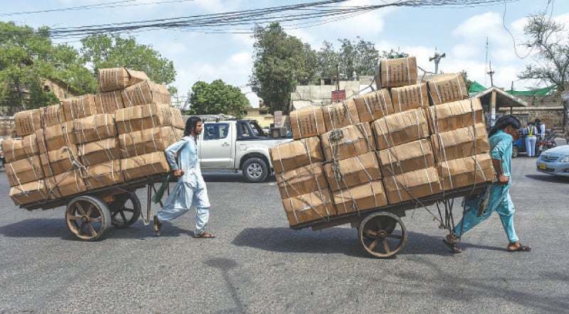 Traders, workers, customers overjoyed as city markets reopen after some ...