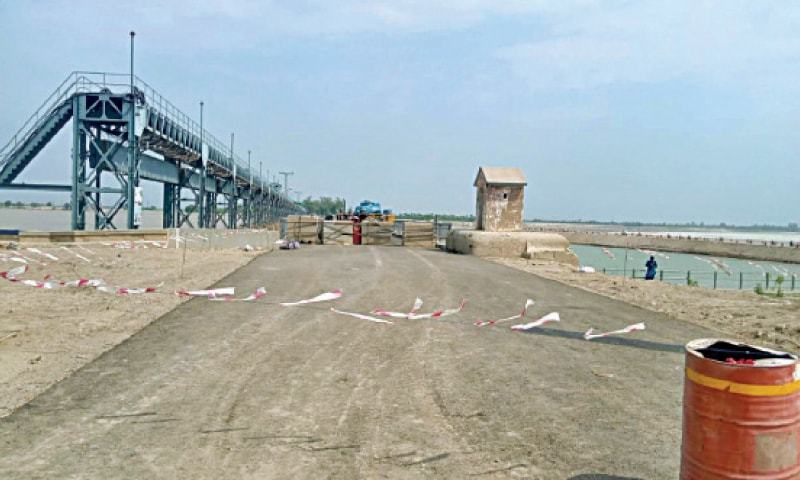 Panjnad Headworks bridge to open on 14th - Newspaper - DAWN.COM