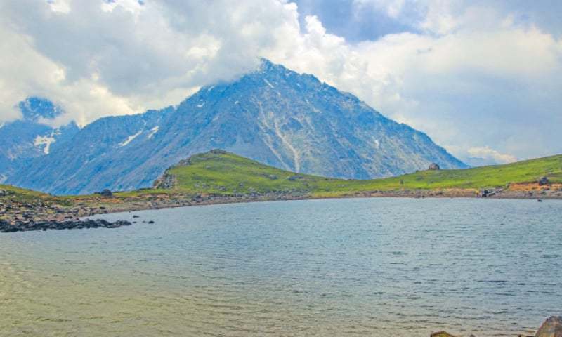 Changing shapes of Sri Kalam Lake invite nature lovers - Newspaper ...