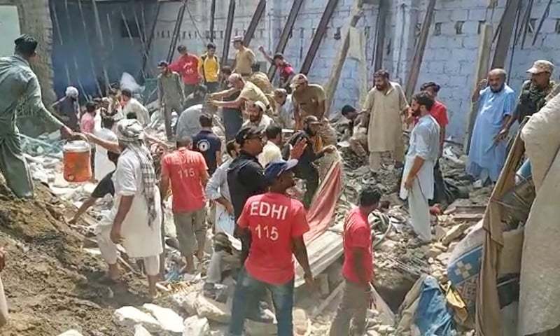 2 killed, 10 injured as second building collapses in Karachi in less ...
