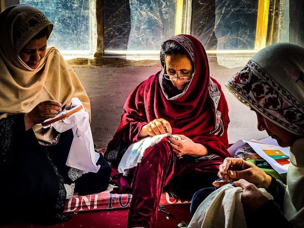 The online revival of Pakistan's handmade crafts is giving local ...