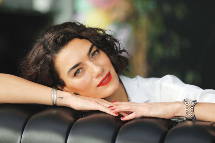 SPOTLIGHT: ERTUGRUL’S BLUE-EYED WARRIOR WOMAN - Newspaper - DAWN.COM