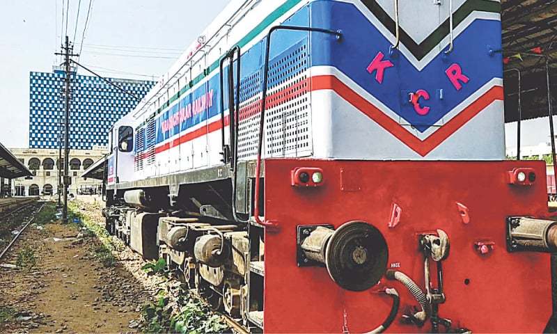 11 KCR coaches, two locomotives arrive in city - Pakistan - DAWN.COM