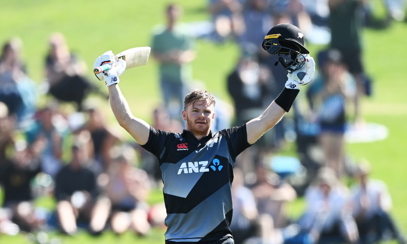 Phillips blasts fastest T20 century for NZ - Sport - DAWN.COM