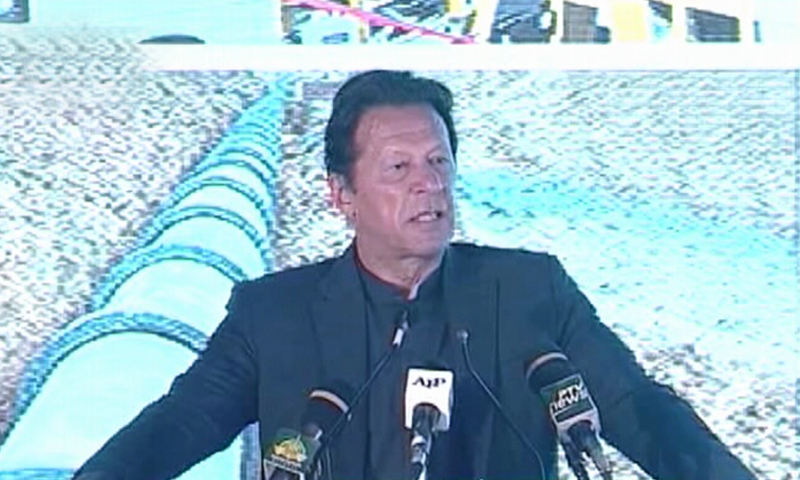 PM Imran commends Buzdar govt for going after 'Lahore's biggest qabza ...
