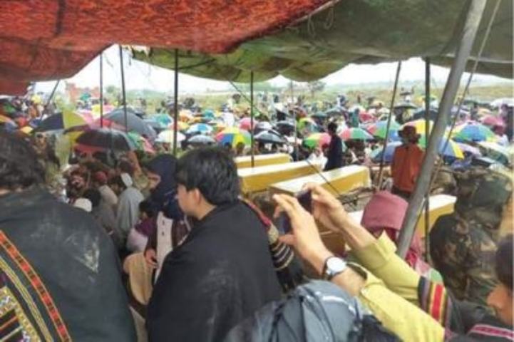 Bannu people continue protest for arrest of teenagers’ killers ...