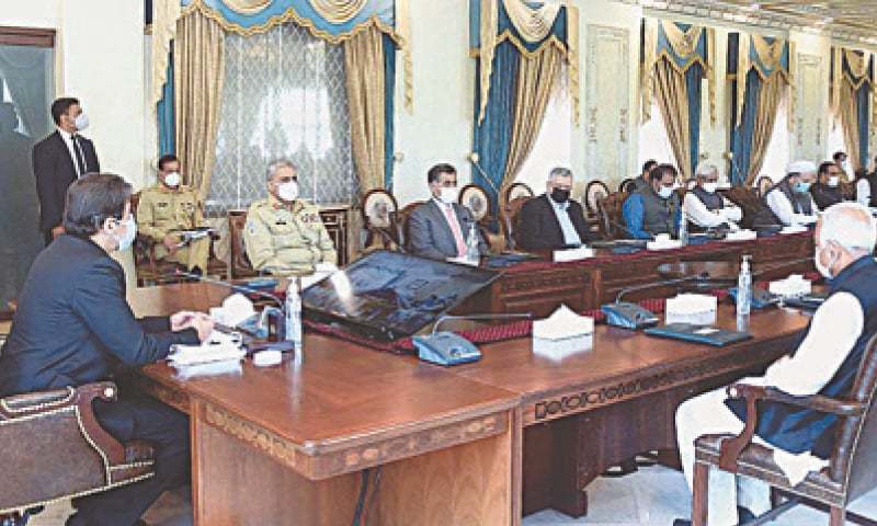 Army will help police enforce SOPs: Imran - Newspaper - DAWN.COM