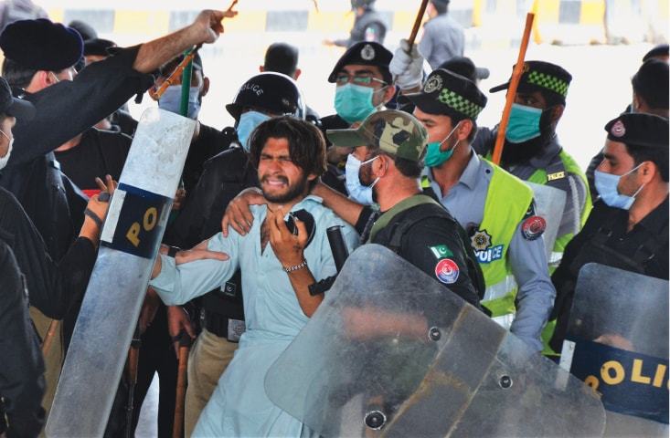 THE PROBLEMS WITH POLICING PAKISTAN - Newspaper - DAWN.COM