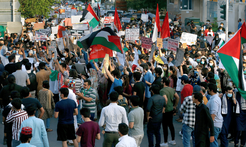 In pictures: Pakistanis rally in major cities against Israeli attacks ...