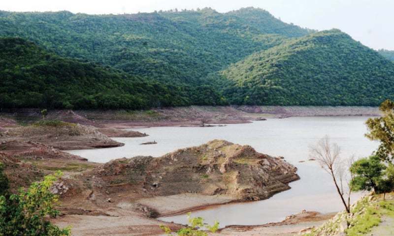 Low rains affect water level in Simly Dam - Newspaper - DAWN.COM