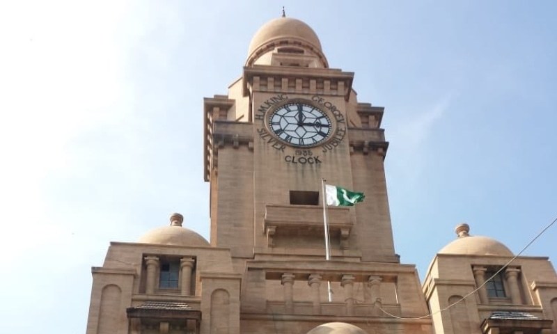 Karachi administrator wants historic clock on KMC building fixed ...