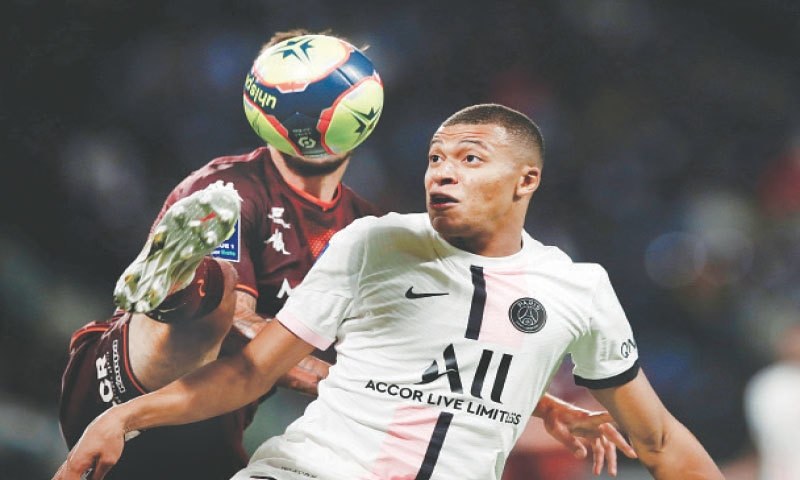 Hakimi earns Messi-less PSG another last-gasp win - Newspaper - DAWN.COM
