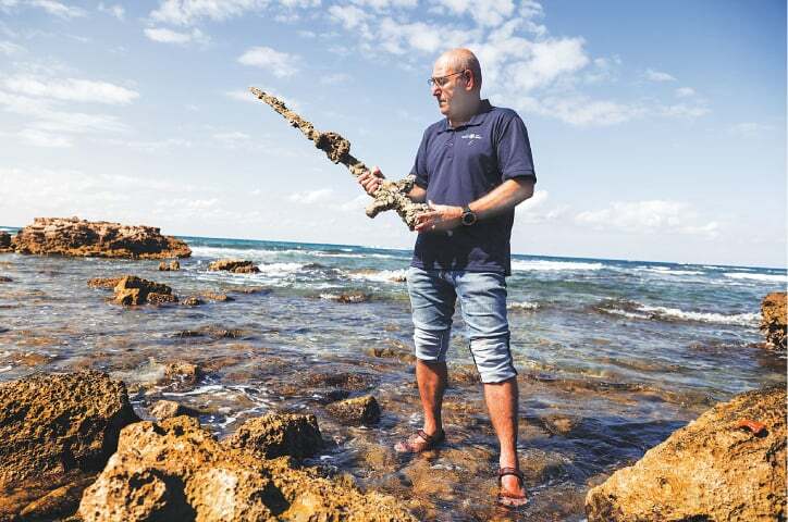 Sharp-eyed diver recovers crusader sword from Mediterranean seabed ...