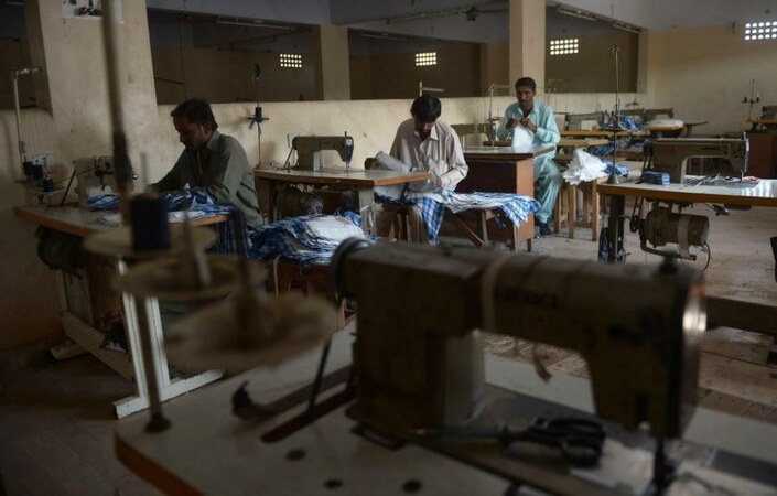 Pakistan has a fast fashion problem and the solution could be as simple ...
