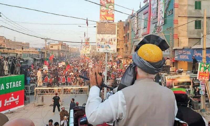 Mahmood Khan says price hike international phenomenon - Pakistan - DAWN.COM