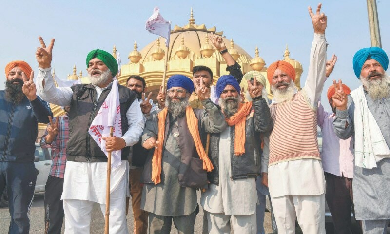 Modi backs down on farm reforms in victory for protesters - Newspaper ...