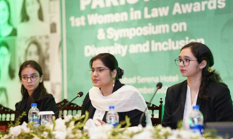 Pakistan holds first Women in Law Awards, Asma Hamid bags advocate of ...