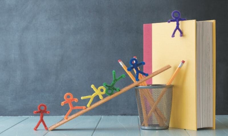 Ways to attain success - Newspaper - DAWN.COM