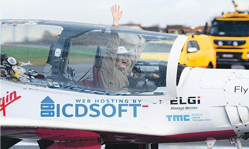 Teenager becomes youngest woman to fly solo around the world - World ...