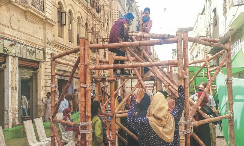 Students use indigenous materials to build eco-friendly hut - Newspaper ...